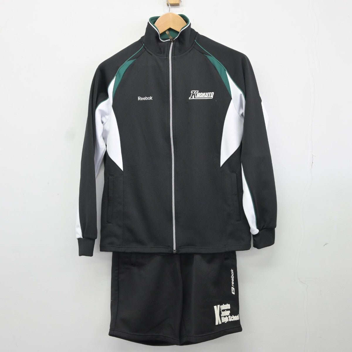 【中古】岡山県 旭東中学校 女子制服 3点（ジャージ 上・体操服 上・体操服 下）sf037720 中古制服通販パレイド