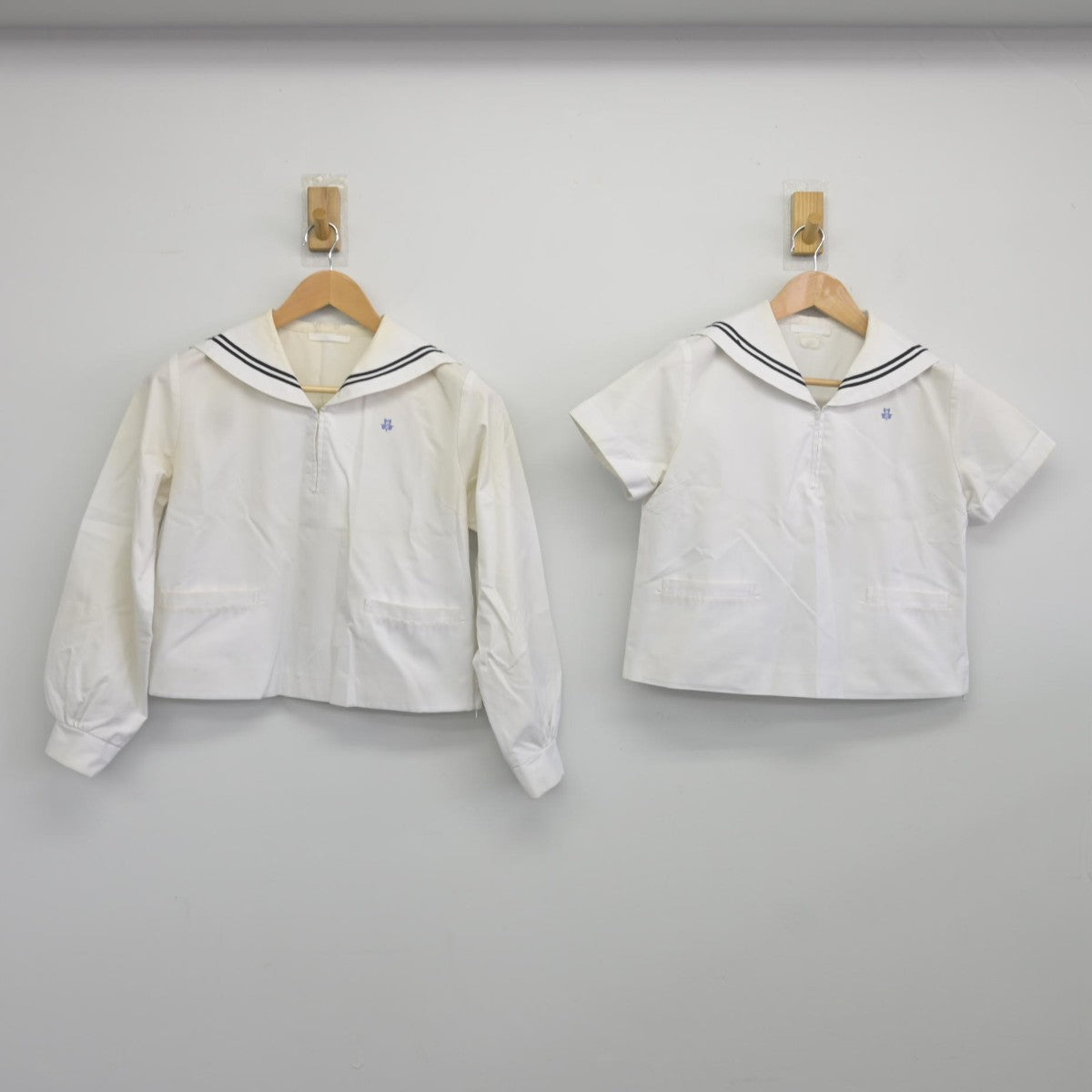 【中古】青森県 八戸東高等学校 女子制服 2点(シャツ)sf037961 中古制服通販パレイド