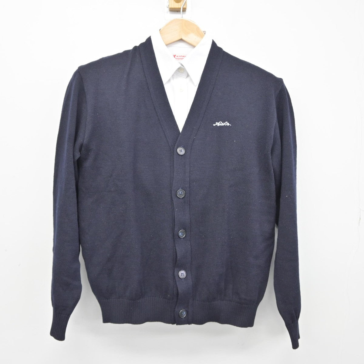 【中古】愛知県 愛知商業高等学校 女子制服 2点（ニット・シャツ）sf038031 中古制服通販パレイド