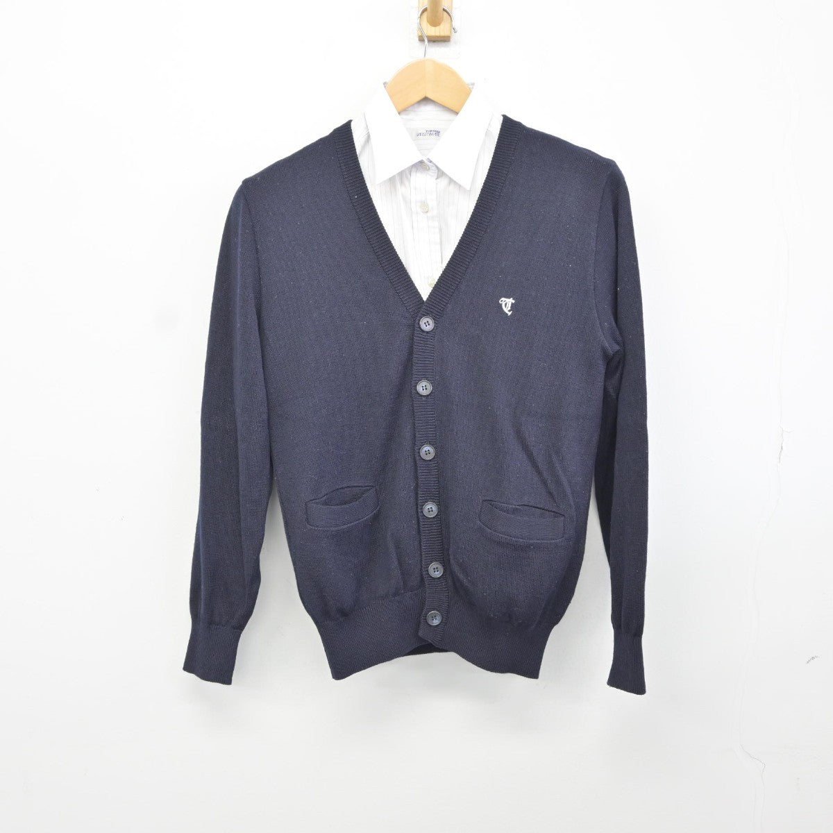 【中古】宮城県 多賀城高等学校 女子制服 2点（ニット・シャツ）sf038196 中古制服通販パレイド