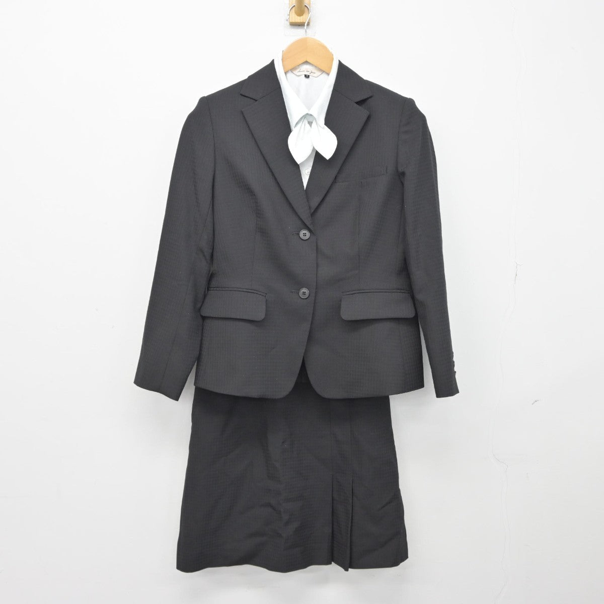 【中古】福島県 福島信用金庫 女子制服 4点(ジャケット・シャツ・ベスト・スカート)sf038378 中古制服通販パレイド