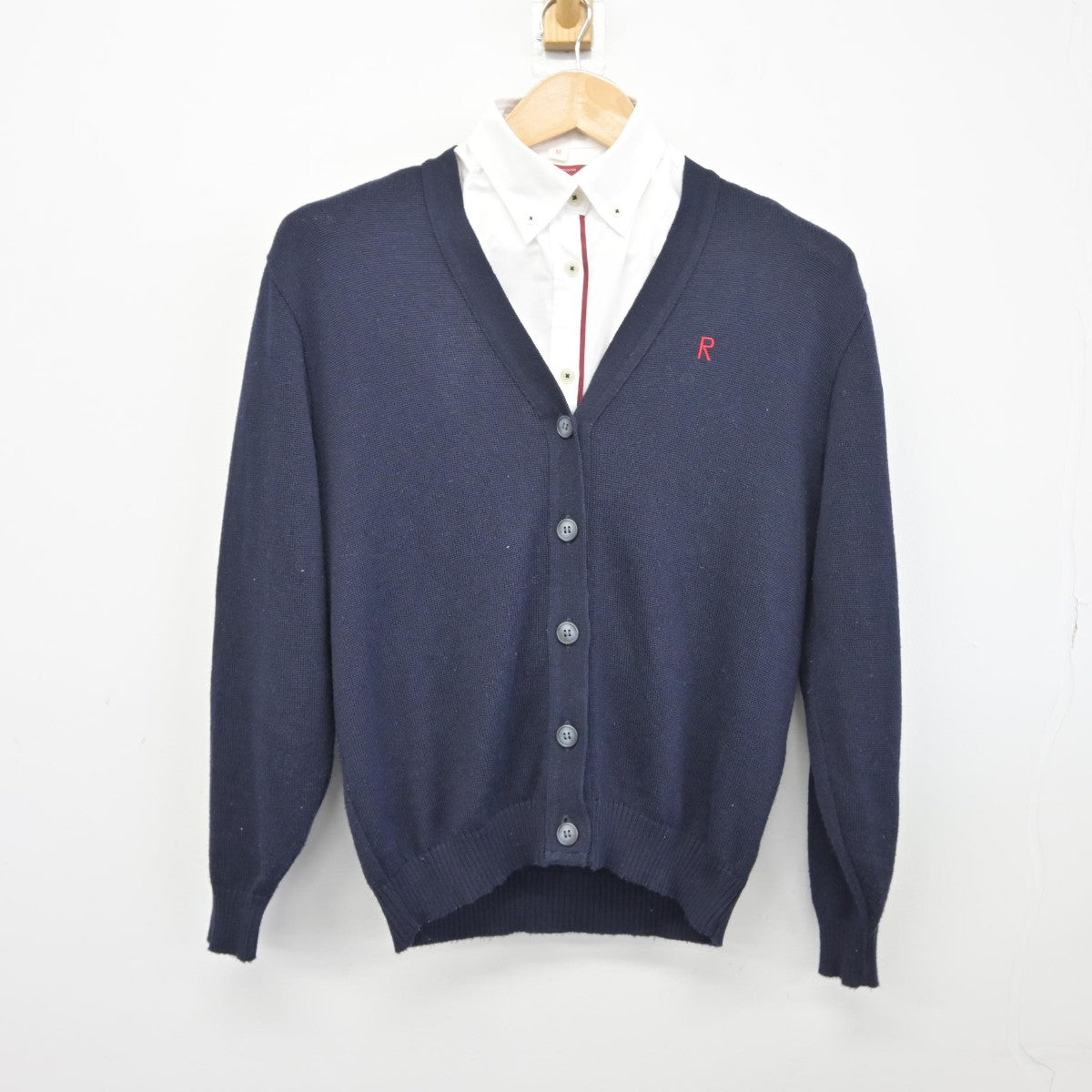 【中古】北海道 立命館慶祥中学校 女子制服 2点（シャツ・ニット）sf038798 中古制服通販パレイド
