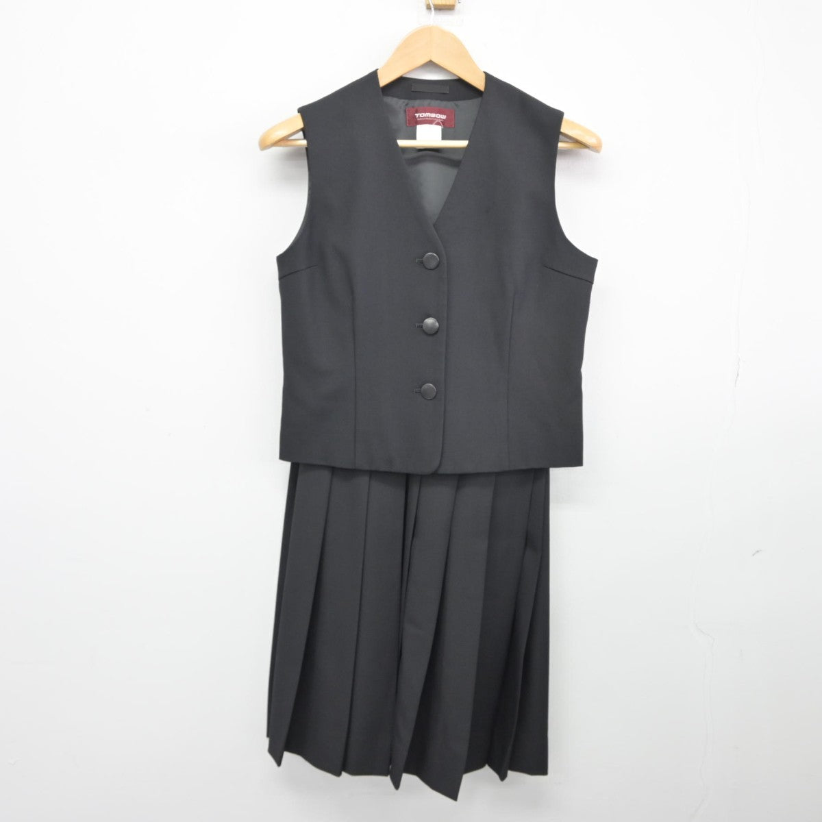 【中古】群馬県 前橋商業高等学校 女子制服 2点（ベスト・スカート）sf038986 中古制服通販パレイド