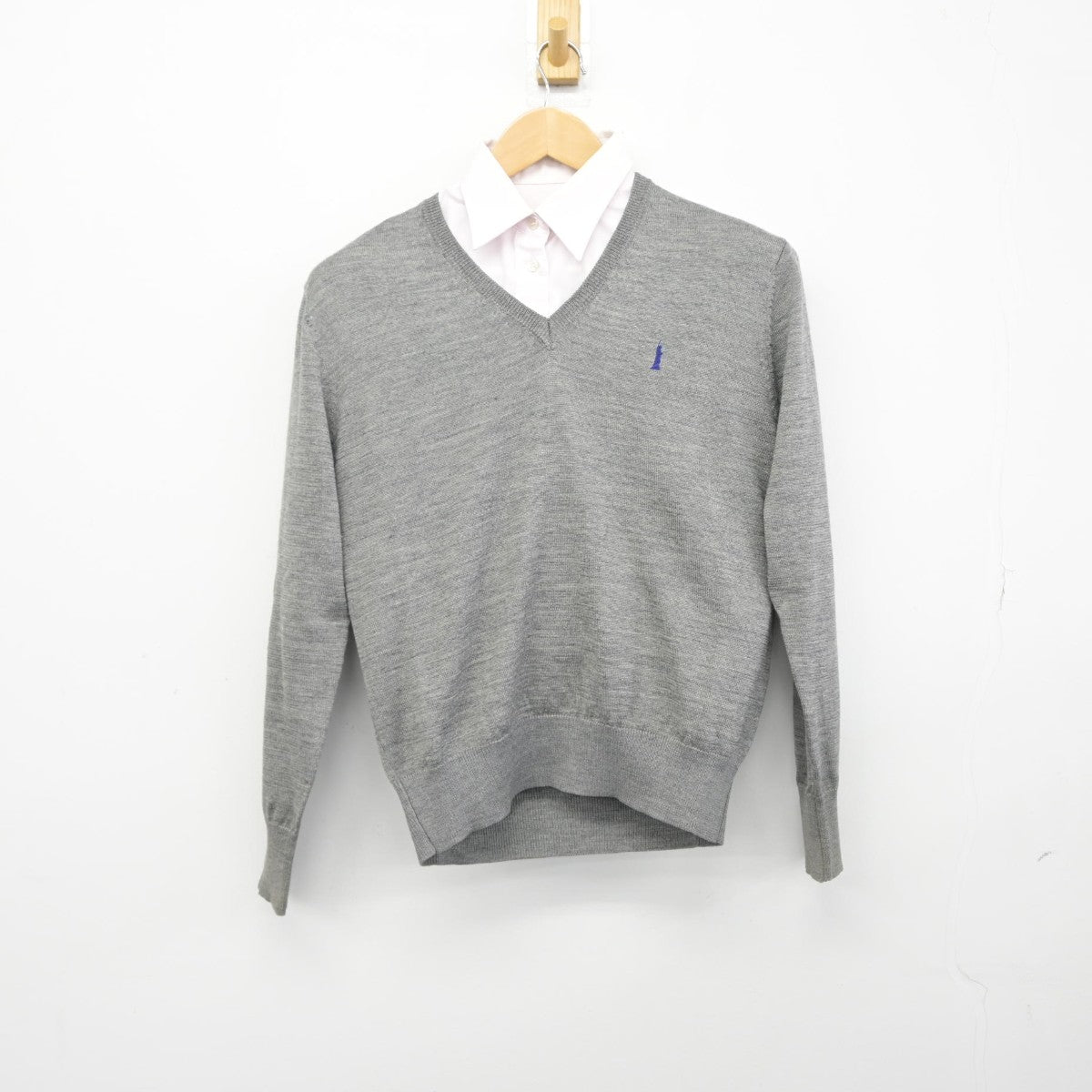【中古】福岡県 福岡大学附属若葉高等学校 女子制服 3点（シャツ・ニット）sf039155 中古制服通販パレイド
