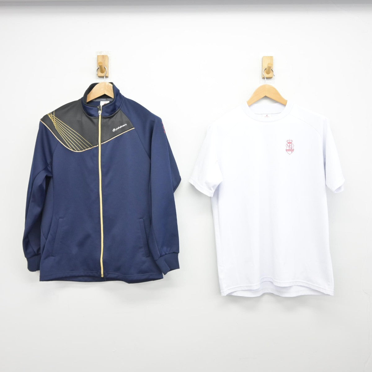 【中古】東京都 目黒学院高等学校 女子制服 2点（ジャージ 上・体操服 上）sf039344 中古制服通販パレイド