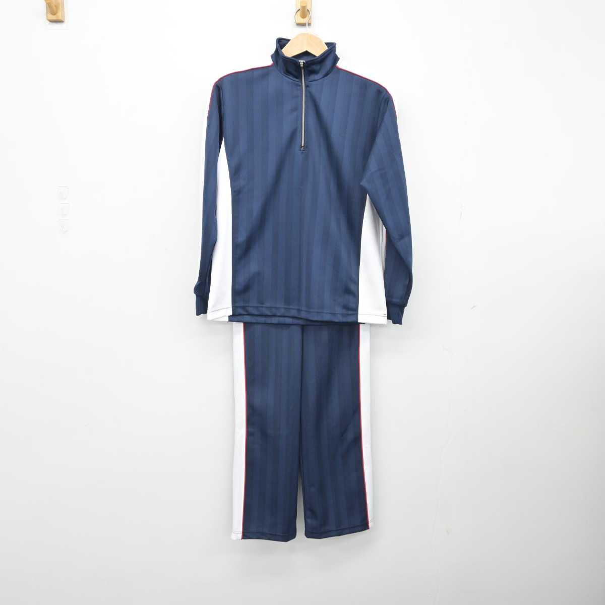 【中古】埼玉県 喜沢中学校 女子制服 2点（ジャージ 上・ジャージ 下）sf039506 中古制服通販パレイド