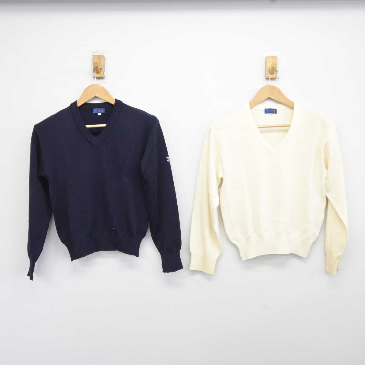 【中古】東京都 豊島岡女子学園中学校高等学校 女子制服 2点（ニット・ニット）sf039861 中古制服通販パレイド