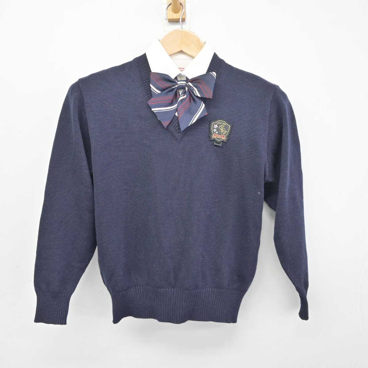 【中古】佐賀県 小城高等学校 女子制服 4点 (ニット・シャツ) sf041042 | 中古制服通販パレイド