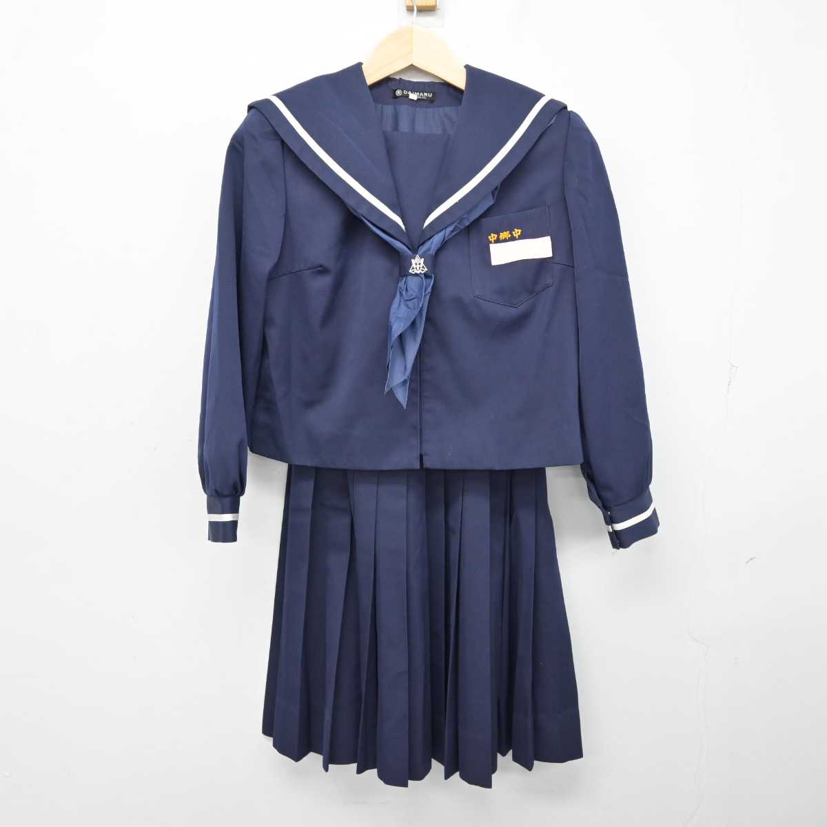 【中古】宮崎県 中郷中学校 女子制服 3点 (セーラー服・スカート) sf059818 | 中古制服通販パレイド