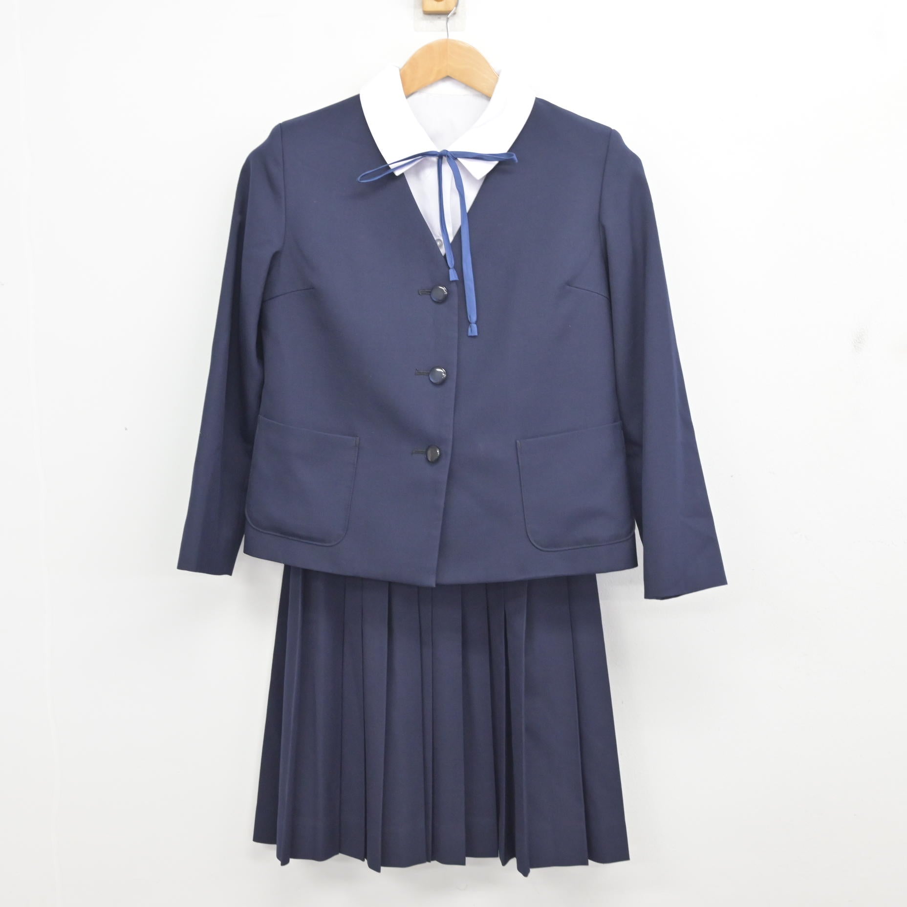 【中古】埼玉県 与野東中学校 女子制服 4点 (ブレザー・シャツ・スカート) sf093193 | 中古制服通販パレイド
