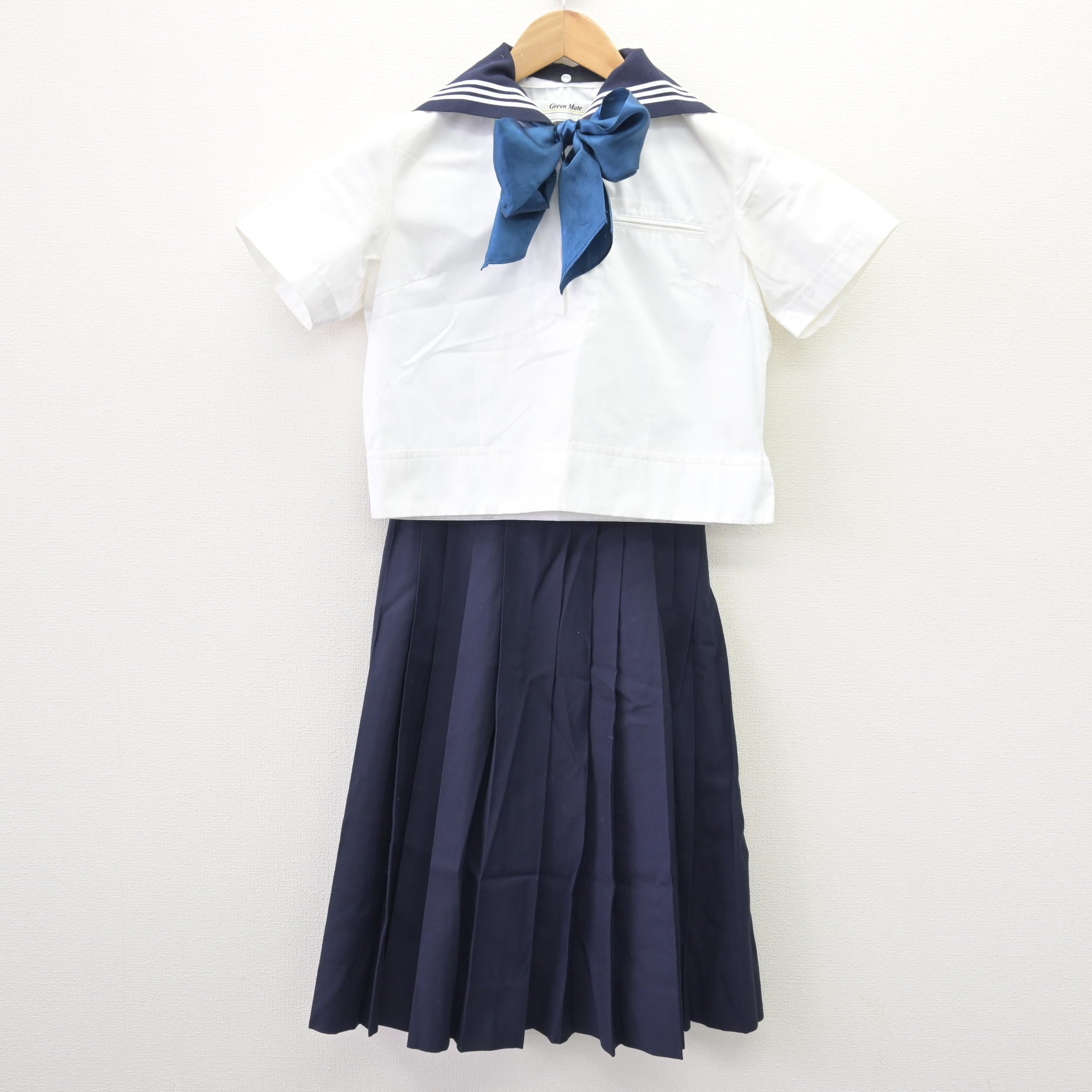 【中古】東京都 東京女学館中学校・高等学校 女子制服 4点 (セーラー服・スカート) sf110808 | 中古制服通販パレイド